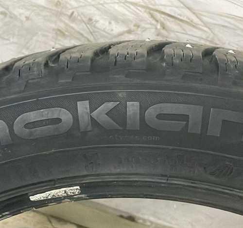Nokian Tyres Hakkapeliitta 8 245/45 R19 102T