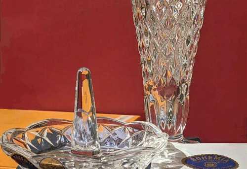 Подставка для колец и ваза из богемского стекла