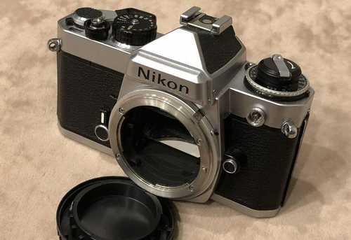 Плёночный фотоаппарат Nikon FE