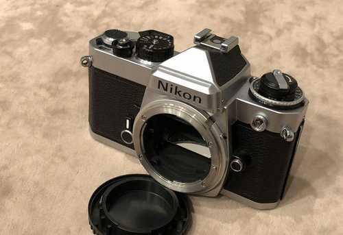 Плёночный фотоаппарат Nikon FE