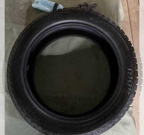 Kumho WinterCraft Ice Wi51 235/45 R18 98T