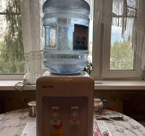 Кулер для воды настольный с охлаждением