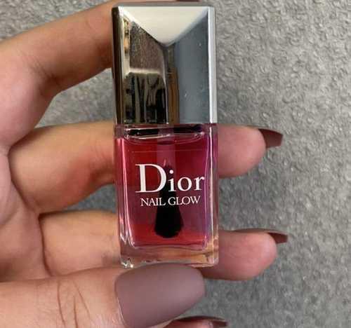 Лак для ногтей dior nail glow