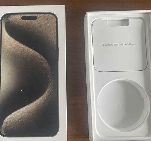 Коробка от iPhone 15 pro max