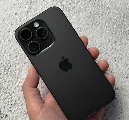 iPhone XR в корпусе iPhone 15 Pro
