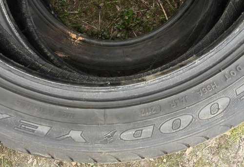 Goodyear EfficientGrip 215/50 R17