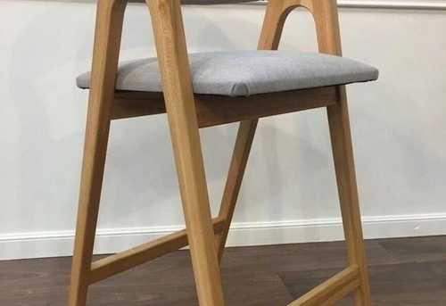 Барные стулья