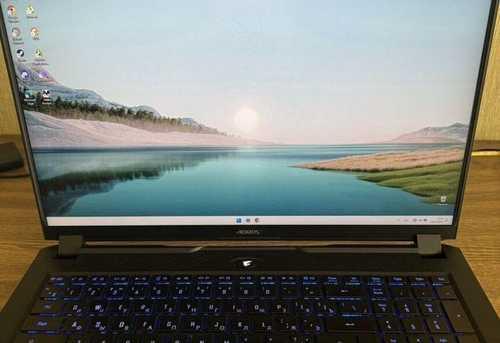 Игровой ноутбук 17.3" GIGABYTE AORUS 7 9MF, 512 ГБ, Core i5-12500H, RAM 16 ГБ, GeForce RTX 4050 6 ГБ