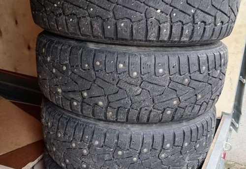 Pirelli Carrier 195/65 R15