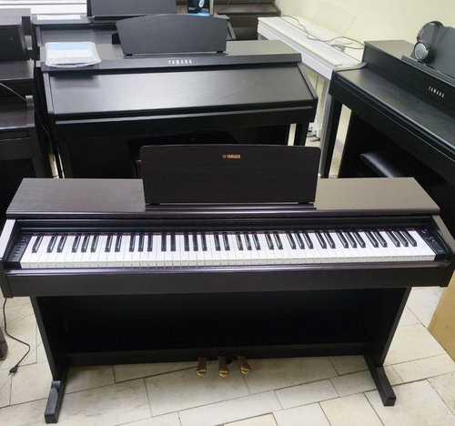 Yamaha ydp 144 Цифровое пианино