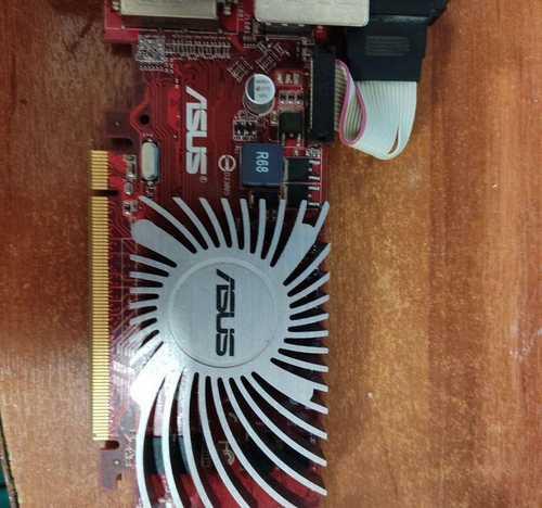 Asus EAH5450 silent/DI/1GD3(LP)