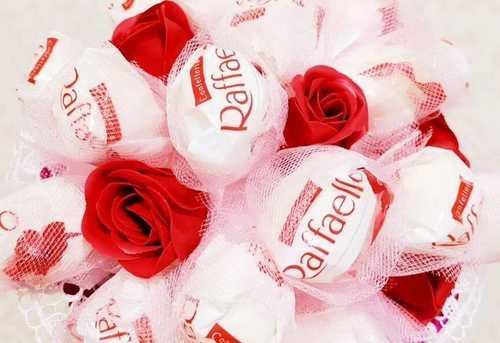 Букет Raffaello розы из мыла на 14 февраля