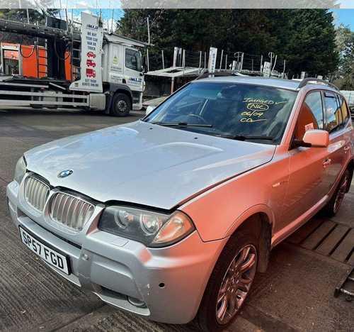 Продам Bmw x3 e83 на запчасти