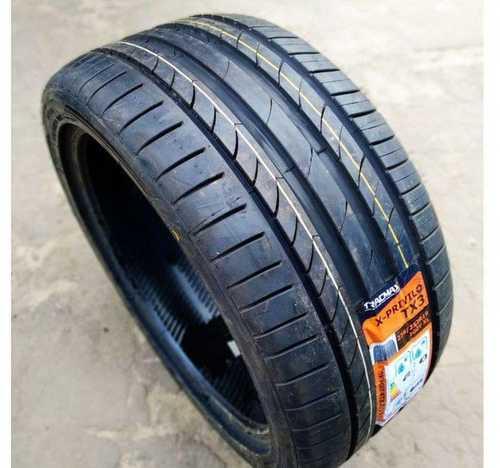 Tracmax X-Privilo TX3 255/55 R18 109Y