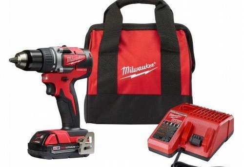 Аккумуляторная дрель Шуруповерт Milwaukee 2801-21P