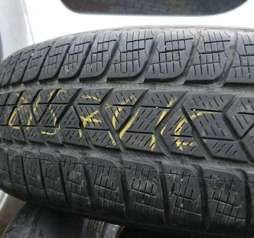 Pirelli Scorpion Winter 215/70 R16 103H