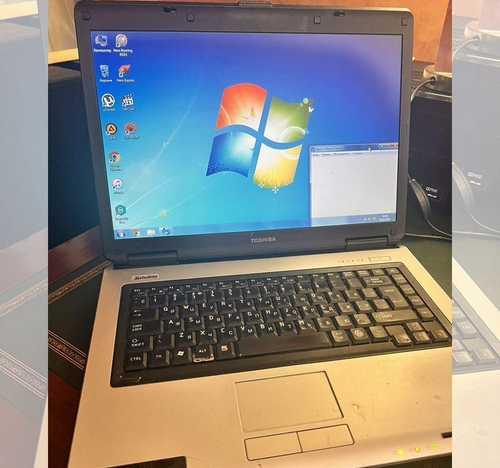 Ноутбук toshiba satellite L40-15G