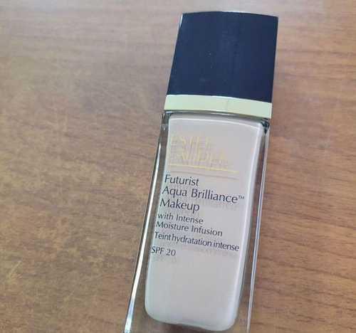 Тональный крем Estee Lauder