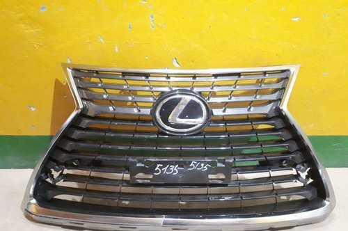 Решетка радиатора Lexus NX300