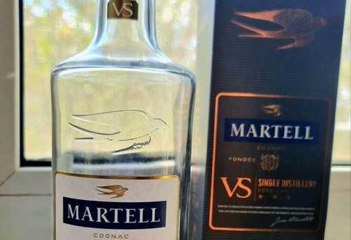 Бутылка с коробкой Martell