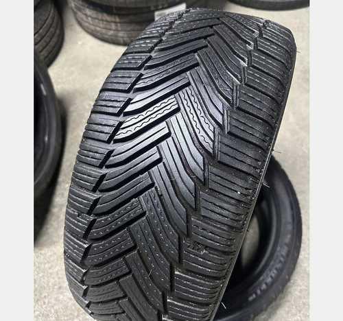 Michelin Alpin 6 205/45 R17