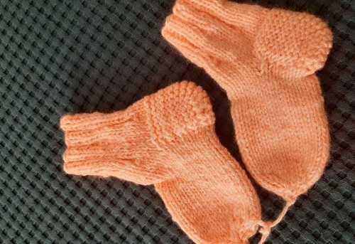 Носки ручной вязки шерстяные детские и варежки