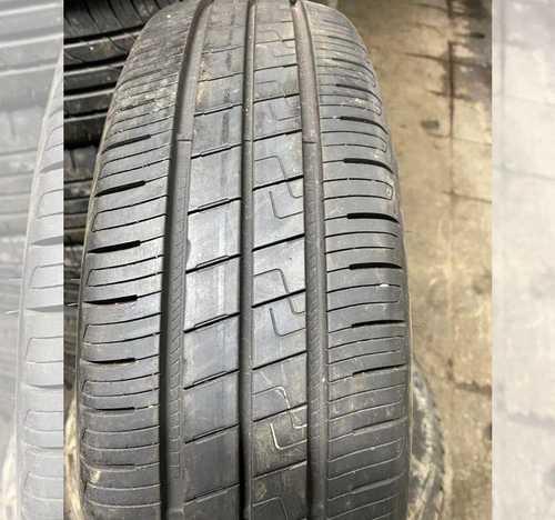 Goodyear EfficientGrip Performance 2 175/65 R17 87H