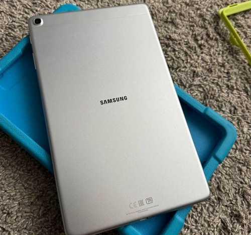 Samsung Galaxy Tab A SM-T510 32 гб чехол в подарок