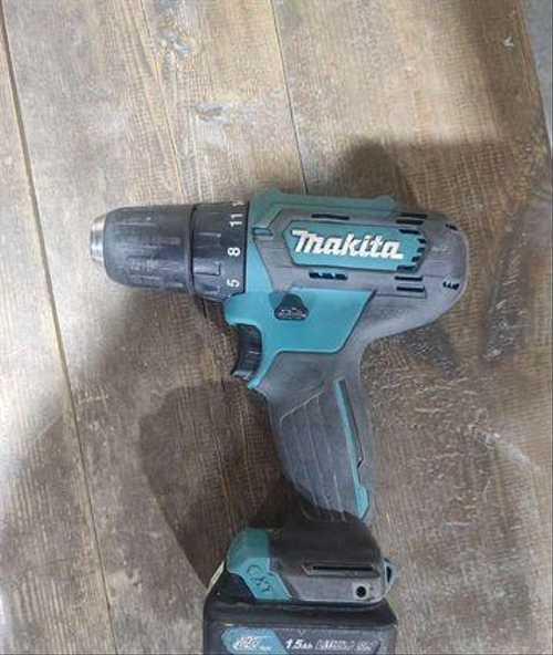 Шуруповерт Makita df333d