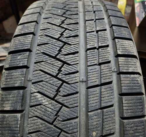 Triangle Snowlink TWT02 255/55 R19 111V