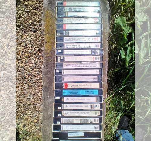 Видеокассеты VHS, комедии