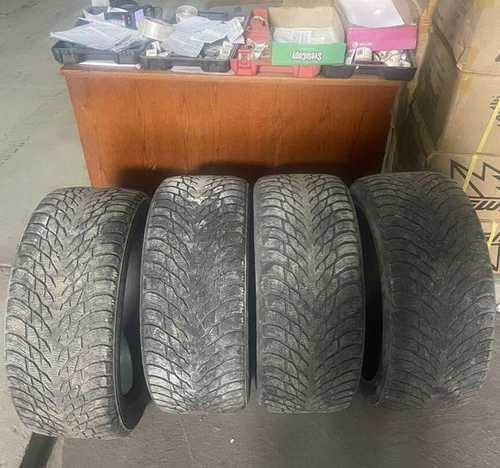 Nokian Tyres Hakkapeliitta R3 SUV 275/45 R20