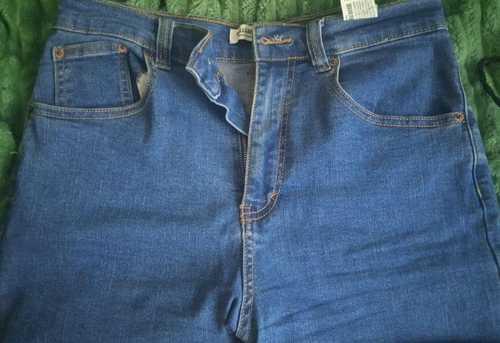 Женские джинсовые шорты 46