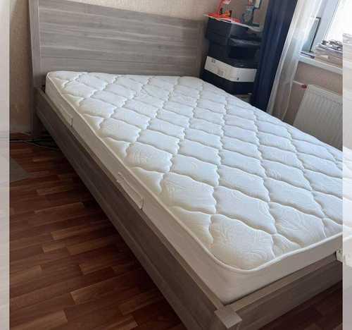 Кровать IKEA с матрасом Askona 140*200