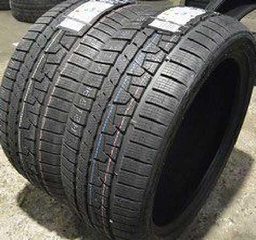 Royal Black Royal Winter 255/35 R19 96V