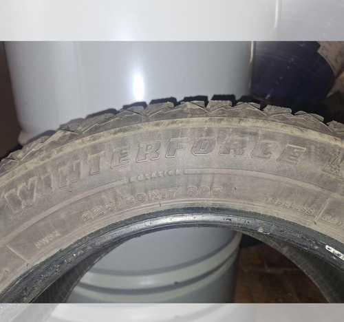 Firestone Winter Force 225/60 R17