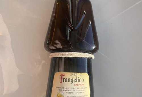 Итальянская редкая бутылка ликера Frangelico