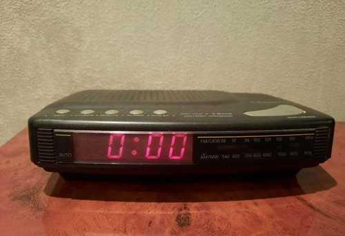 Радиоприёмник-часы-будильник