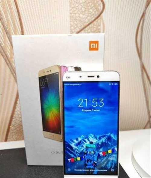 Xiaomi Mi5 3/64 Белый