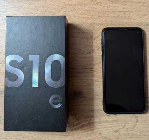 Samsung Galaxy S10e, 6/128 ГБ