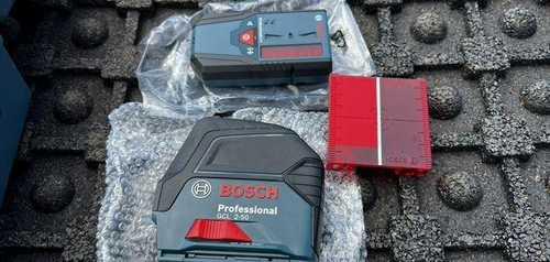 Лазерный уровень bosch GCL 2-50 +LR6