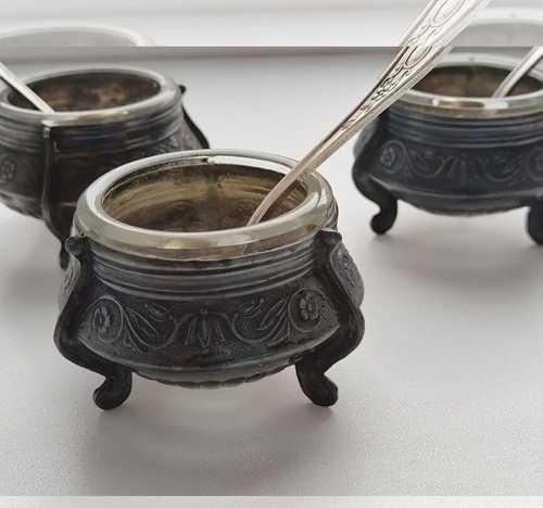 Солонки, перечницы с ложечкой