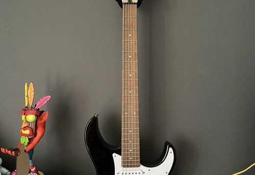 Yamaha pacifica 012(в новом состоянии)