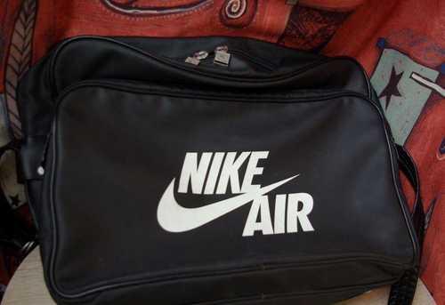 Сумка через плечо Nike Air