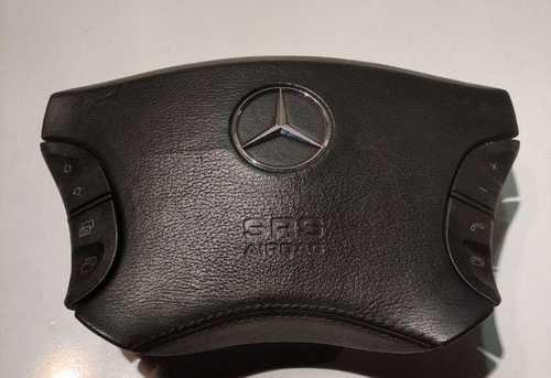 Подушка безопасности водителя Mercedes Benz w220