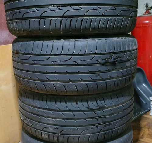 Three-A P606 225/45 R17 95W
