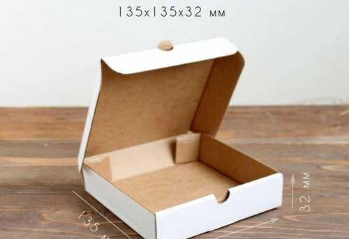 Коробка картонная белая 135х135х32 мм