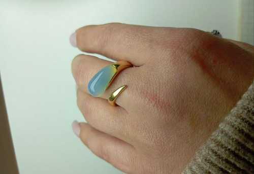 Серебряное кольцо с сапфирином