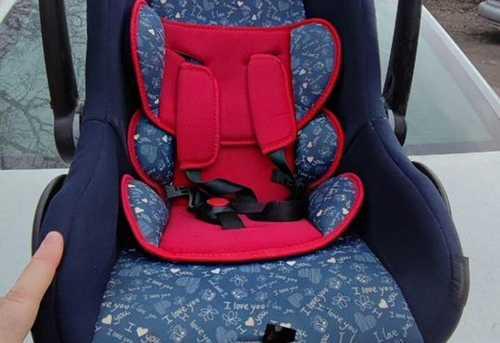 Автомобильное кресло детское