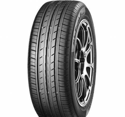 Yokohama Bluearth ES32 205/55 R16 91V